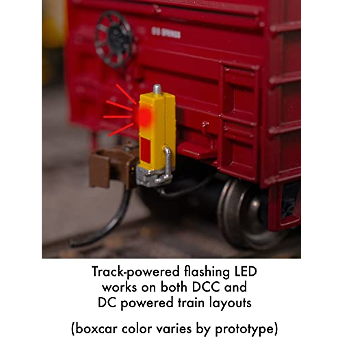 Bachmann Trains - 50' Outside Braced Box Car with Flashing End of Train Device - Conrail #166313 - HO Scale, 14907