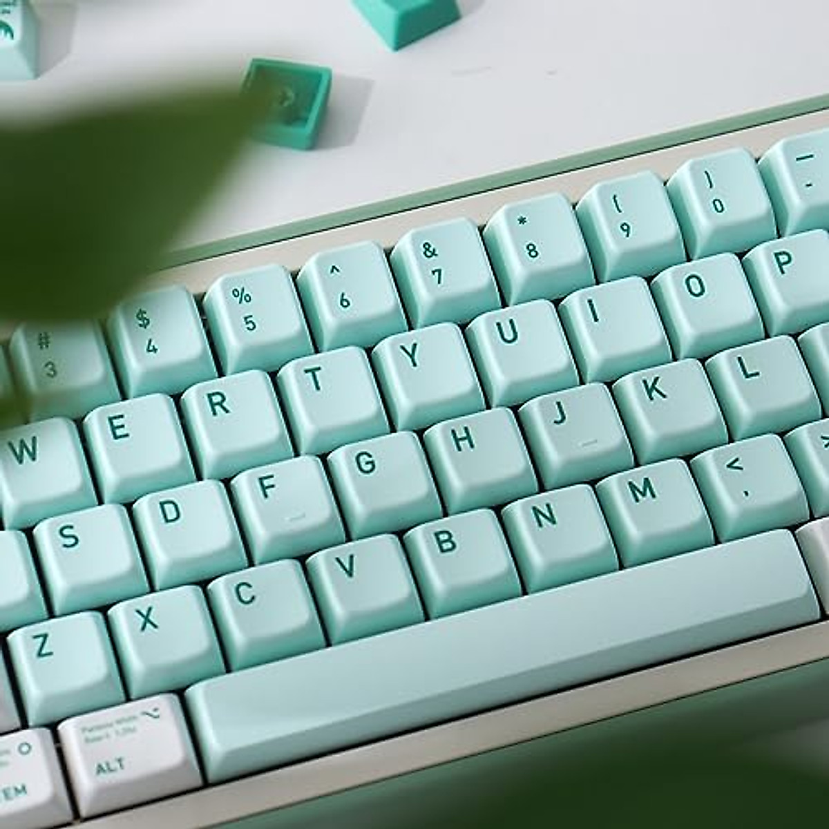 144 Keys PBT DYE MDA Profile Keycaps Green Keycaps Set for 61/64/87/04/108 Cherry Mx Switches Mechanical Keyboard