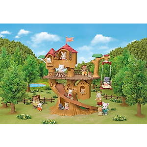 Calico Critters Adventure Treehouse Gift Set, Collectible Dollhouse, Figure and Accessories
