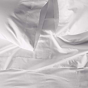 Refinery29 Avery Bedding Collection Premium Ultra Soft Lightweight Solid Sheet 5 Piece Set, Soft Wash, Anti-Fade, Stain Resistant and Hypoallergenic King Ivory (SFW-STS-King-in-White)