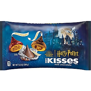 HERSHEY'S KISSES Milk Chocolate Harry Potter, Halloween Candy Bag, 9.5 Oz