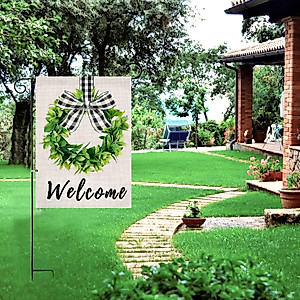 XIFAN Welcome Garden Flag Heavyweight Burlap Boxwood Wreath Flag Double Sided Buffalo Plaid Bow Small 12.5 x 18 Inch Spring Yard Farmhouse Outdoor Decoration