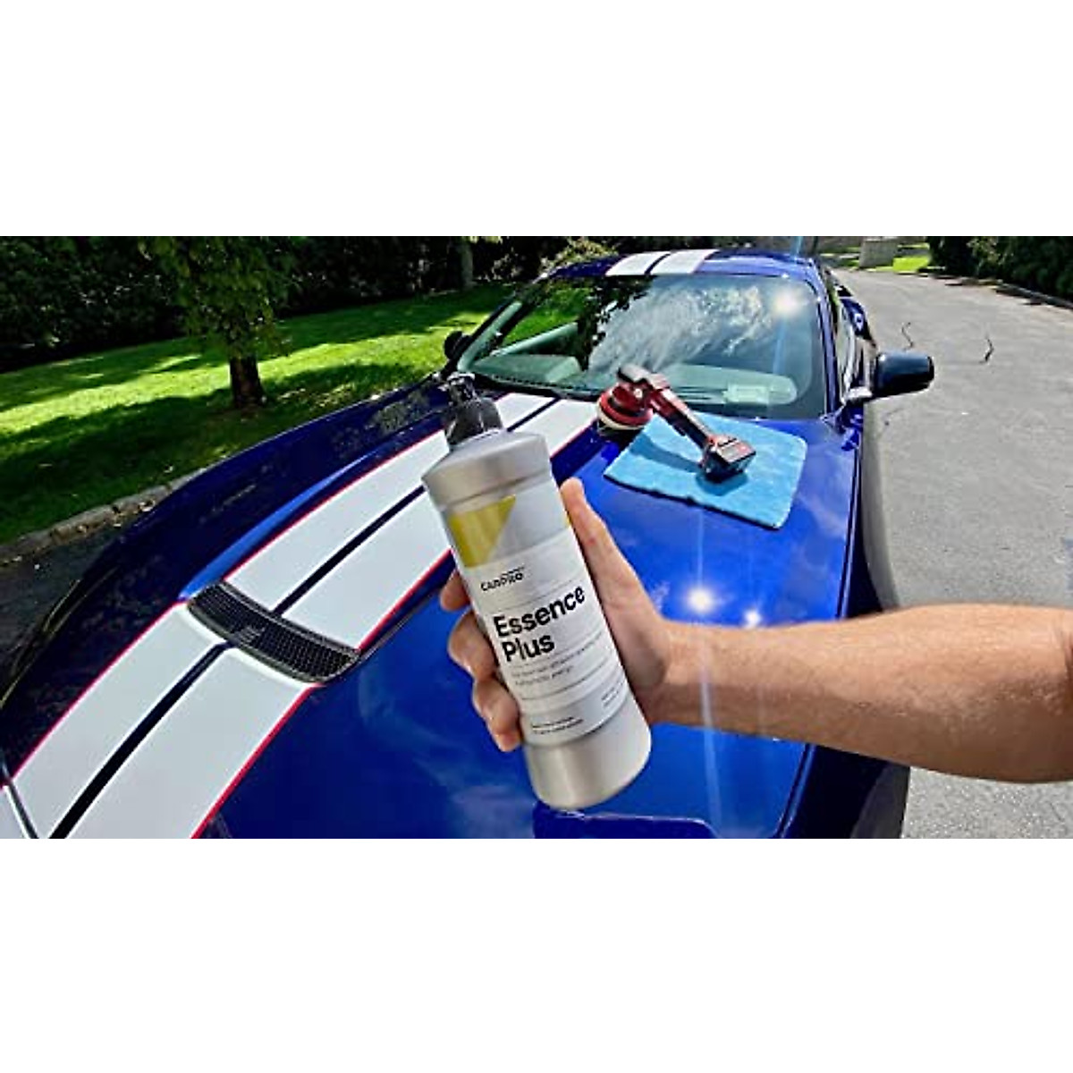 CARPRO Essence Plus Non-Abrasive Gloss Agent, SiO2, Blend of Ceramic Coat Repair Agents, High Gloss Quartz Resins, and Hydrophobic Nanoparticles for Repairing Durable Ceramic Coatings - 250ml (8oz)