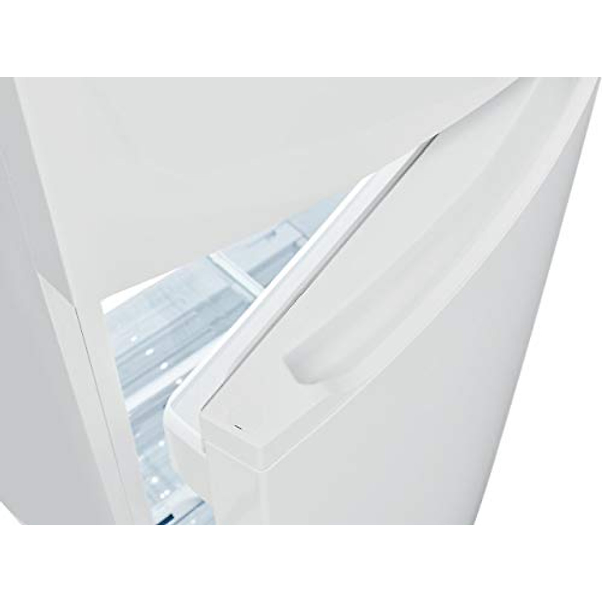 Frigidaire FFTR1425VW 28" Top Freezer Refrigerator with 13.9 cu. ft. Capacity, EvenTemp Cooling System, Humidity Controlled Crisper Drawer, Auto Close Doors, ADA Compliant, in White