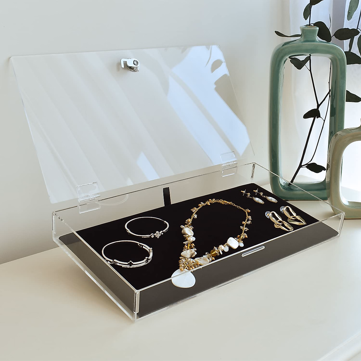 MOOCA Acrylic Rectangular Marketing Holder Locking Security Showcase Safe Box Display Tray, Perfect for Watches Jewelry, Knives, Eyewear with a Key and a Black Padding