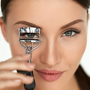 Zhehao Eyelash Curler Refill Eyelash Curler Pad Silicone Rubber Curler Replacement Refill Pad for Universal Lash Curler with Clear Storage Box