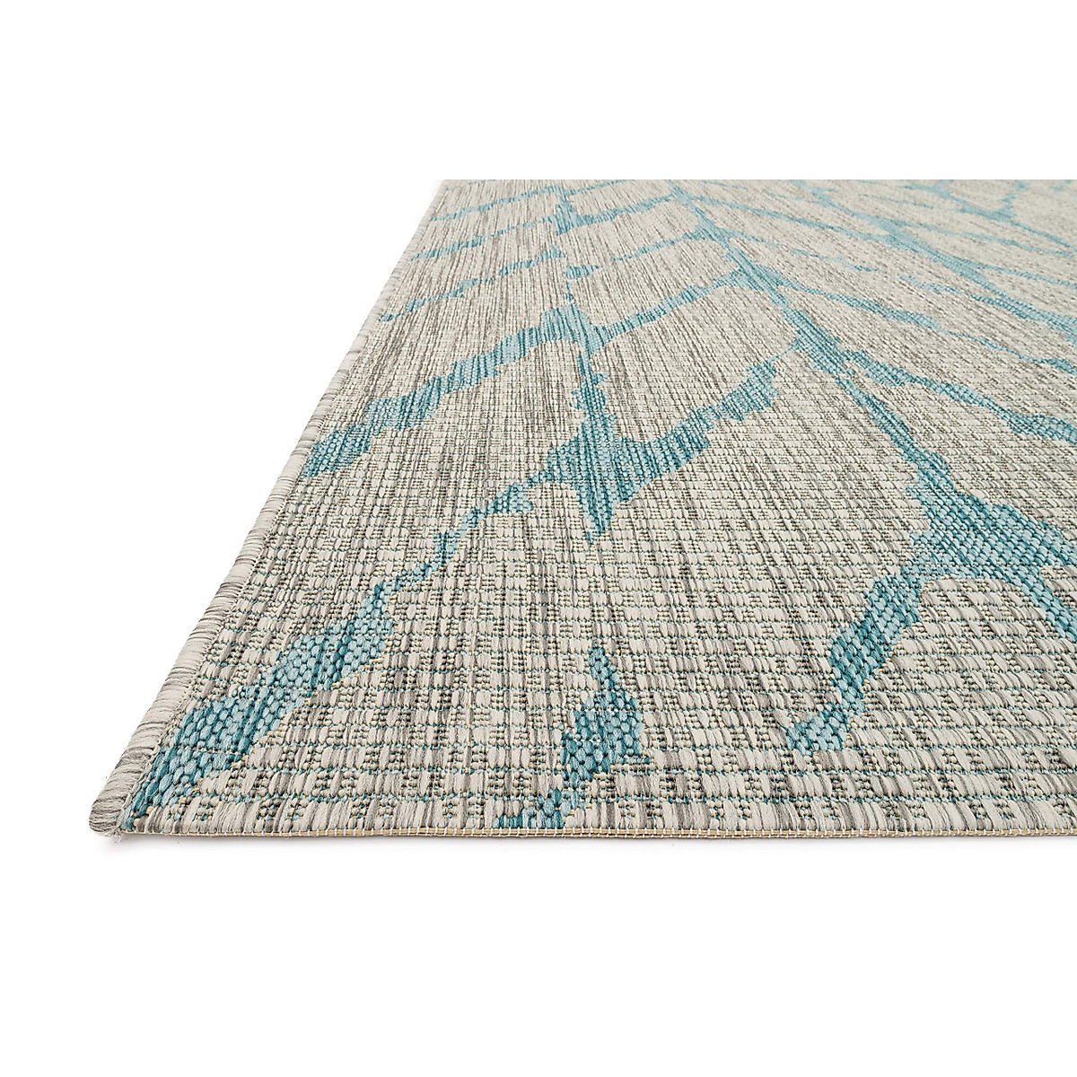 Loloi Isle Collection IE-02 Mist/Aqua 5'-3" x 7'-7" Area Rug