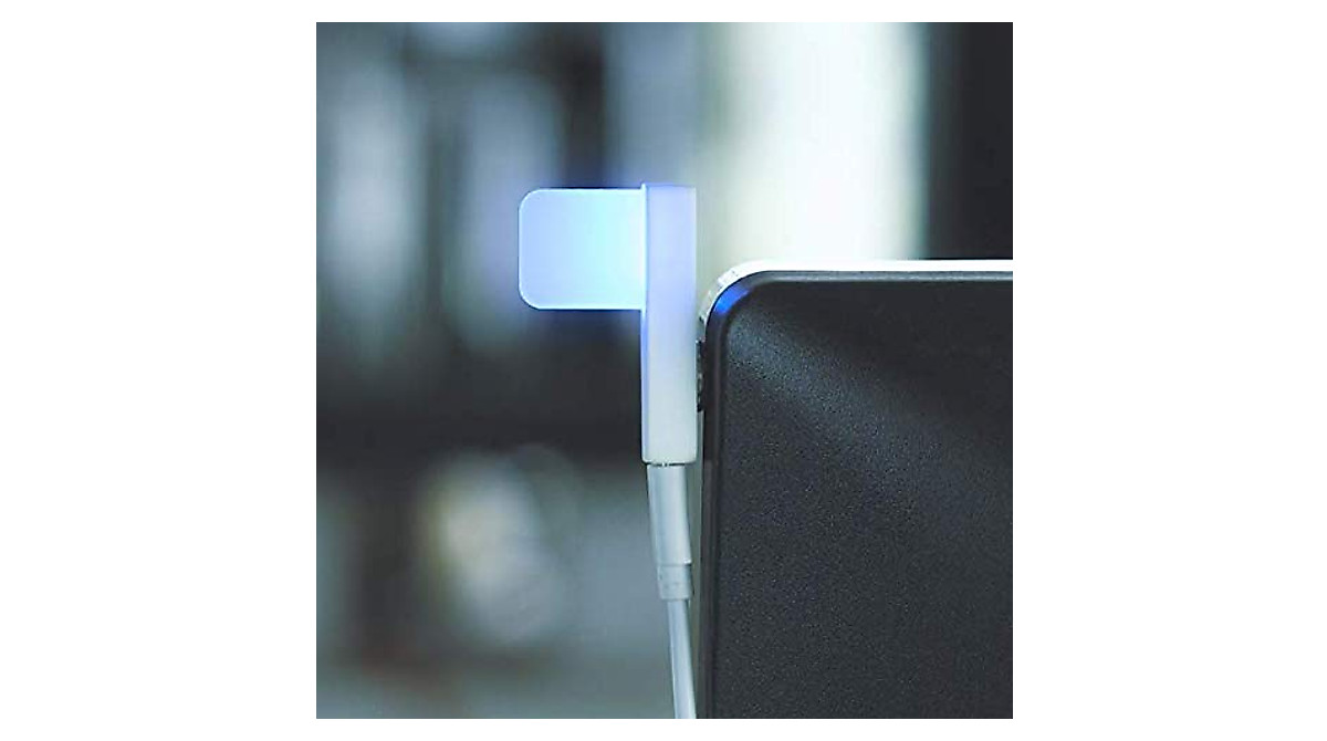 Luxafor Flag LED USB Busy Light | Control Your Workday