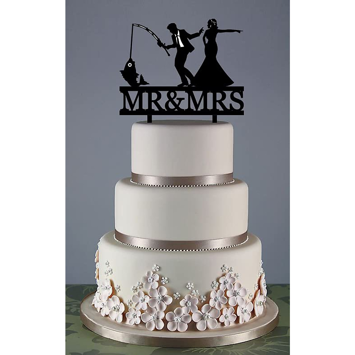 Yuezoloz Funny Fishing Wedding Cake Topper - Just Wait a Second - The Bride Urges Groom to Get Married,Fishing Couple Cake Topper, Mr & Mrs Wedding Cake Topper (Fishing Couple)