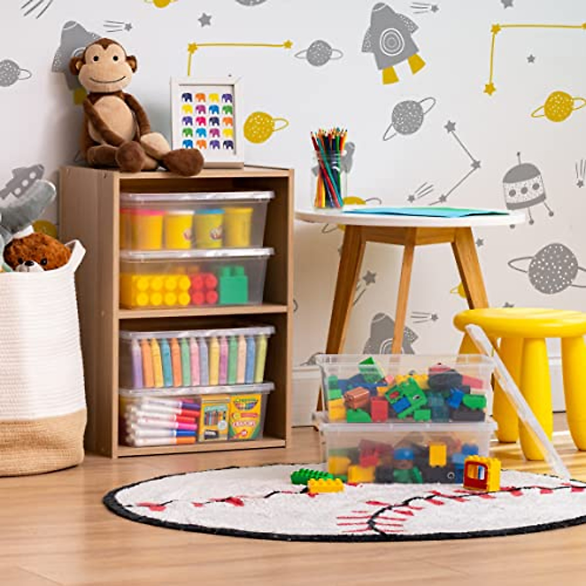 IRIS USA 6.7 Qt. Lightweight Plastic Storage Container Bin with Latching Lid, 6 Pack, for Shoes, Heels, Action Figures, Crayons/Pens, Art Supplies, School Supplies, Stackable and Nestable, Clear