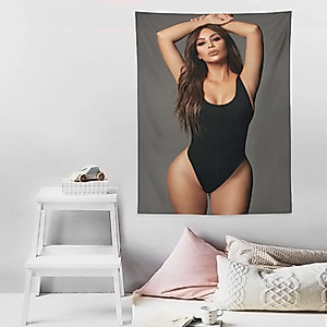 YWVWY Kim Kardashian Poster American Celebrity Poster Tapestry Decorative Painting Polyester Wall Art Living Room Tapestries Bedroom Prints 30"x40"