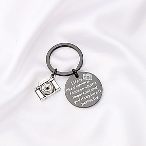 FUSTMW Photographer Gift Camera Charm Keychain Wedding Photographer Gift Camera Gifts (Black)