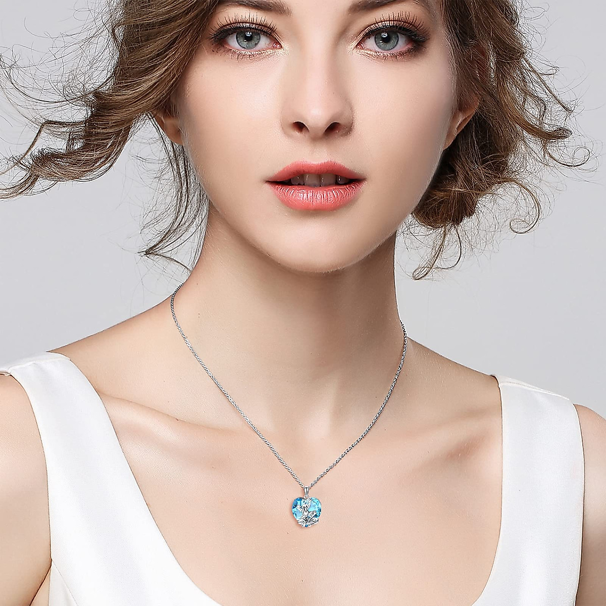 Plesitep Frog Necklace Sterling Silver Frog Pendant Necklace Jewelry present for Women Embellished with Heart Crystal from Austria March Birthstone