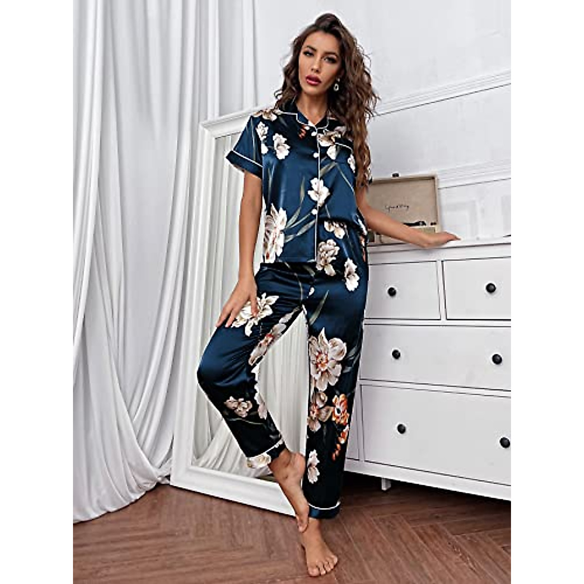 WDIRARA Women's 2 Piece Satin Pajamas Floral Silk Short Sleeve Button Down Shirt and Pants Pajama Pj Set Dark Green L