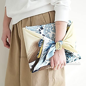 FUROSHIKI Wrapping Cloth Japanese UKIYO-E Design 26.8x26.8 Made In Japan (The Great Wave off Kanagawa)