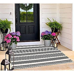 BUAGETUP Black and White Outdoor Rug 3'x 5' Hand-Woven Cotton Washable Rug Striped Front Porch Rug Machine Washable Indoor/Outdoor Area Rug Floor Mat for Farmhouse/Layered Door Mats/Living Room