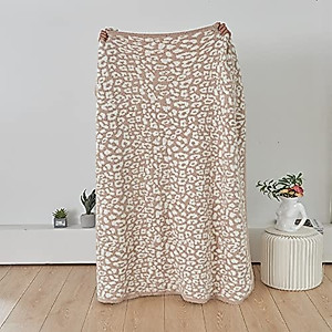 Leopard/Cheetah Print Throw Blanket, Fuzzy Soft Plush Stretchy Knitted Throw Blanket, for Bed and Couch, Khaki & Cream, 60" L x 50" W, Mid-Weight (3 Pounds)