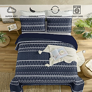 WONGS BEDDING Navy Blue Quilt King Size, Boho Striped Triangle Bedding Bedspread Coverlet Set, Microfiber Lightweight Bohemian Quilt Set for All Season 3 Pieces 90x104 in