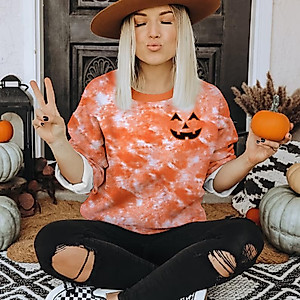 KORADIOR Halloween Sweatshirt Women Pumpkin Face Pullover Pumpkin Lantern Shirt Tee Casual Long Sleeve Top Orange