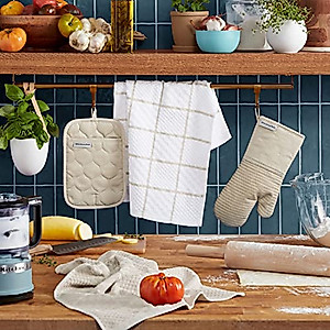 KitchenAid Onion Quilt KT OM PH Kitchen Towel, Oven Mitt & Potholder Set, Milkshake