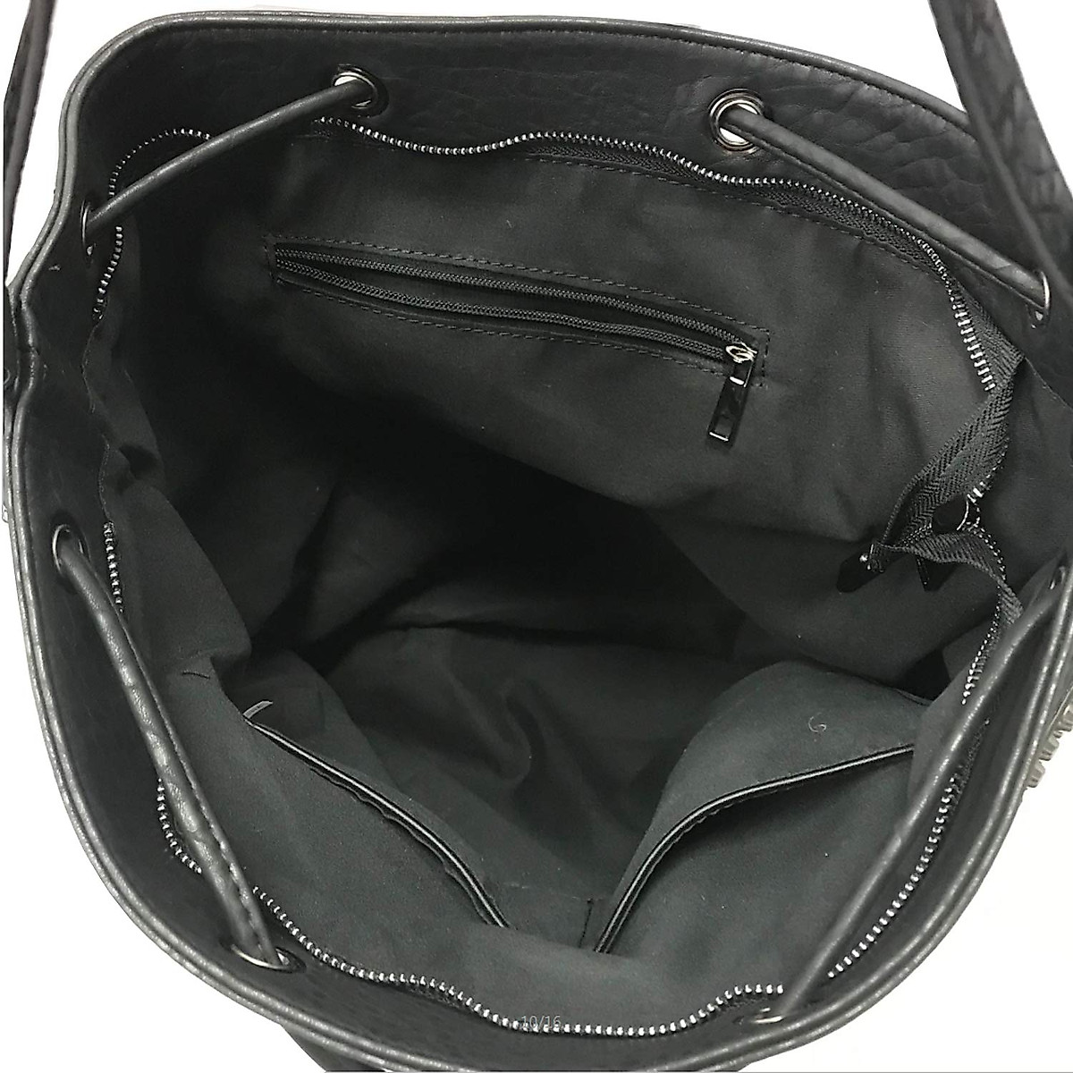 Chikencall Over-size Studded Bucket Bag or Women,3 Ways Multifunction Backpack Vegan Leather Punk Rock Rivet Large Shoulder Bag Crossbody Bag Black