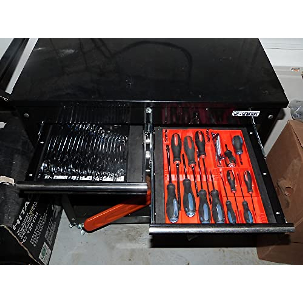 TOOL SORTER SCREWDRIVER ORGANIZER (RED) – Low Profile, Tough-Built Screwdriver Organizer for Toolbox Drawers | Holds Up To 16 Screwdrivers and 8 Bits | Unclutter your Toolbox