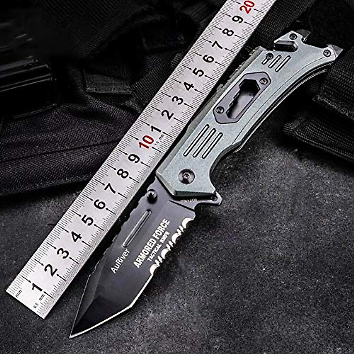 Folding Knife, 6-in-1 Survival Folding Pocket Knife with Glass Breaker, Seatbelt Cutter, Bottle Opener and Steel Serrated Blade ect Multi-Function Emergency Tool
