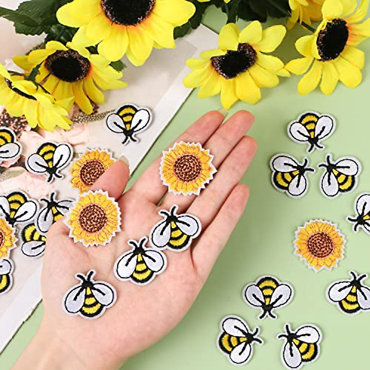 Bee Embroidered Patches, BENBO 30 Pieces Honey Bee Iron On Patch Sunflower Embroidered Applique Bumble Bee Flower Sewing Patches for Bags Jackets Jeans Clothes DIY Decoration Patches