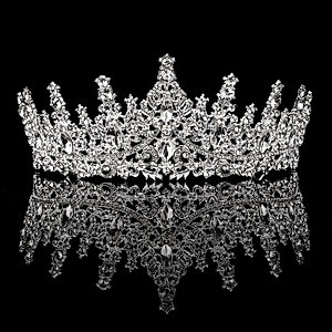 Tiara for Women, Crystal Queen Crowns, Rhinestone Princess Tiaras, Royal Hair Accessories Perfect for Birthday Decorations, Wedding Brides, and Halloween Cosplay (Silver)