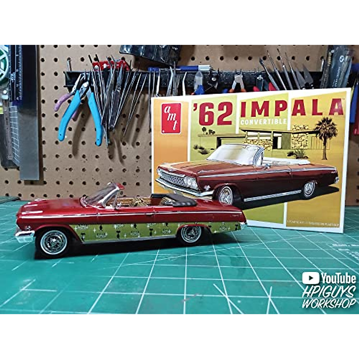 AMT 1962 Chevy Impala Convertible 1:25 Scale Model Kit