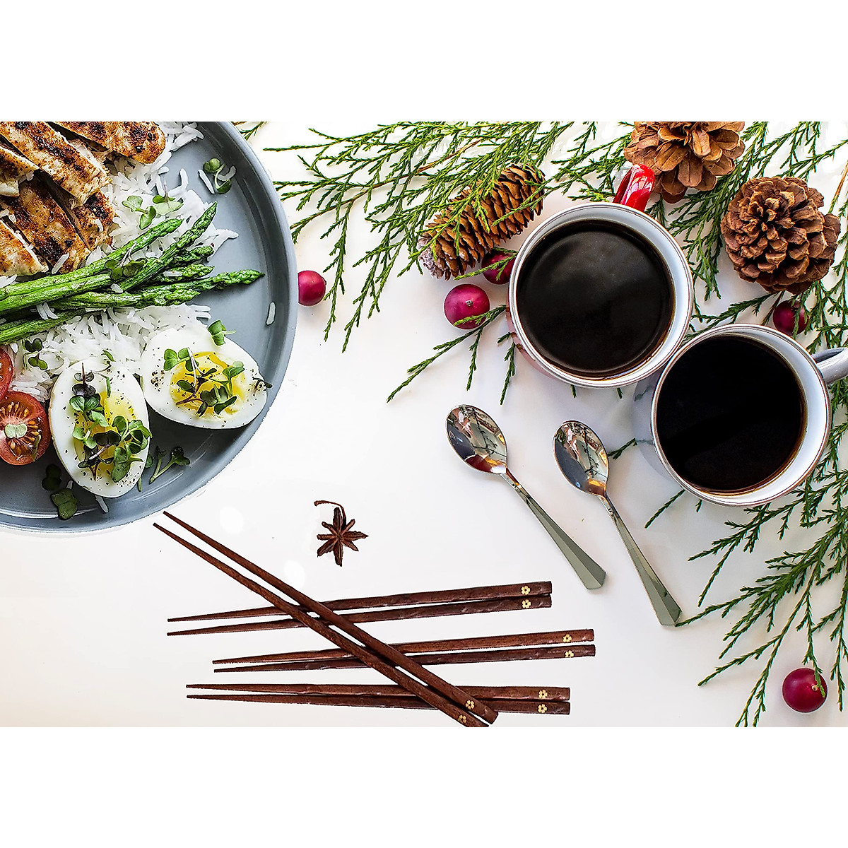 Sang Seiyoga 10 Pairs Solid Wood Chopsticks Reusable Dishwasher Safe，Cute cherry blossoms Engraved Non-slip Japanese Chopstick，9 Inch/23cm Gift Set