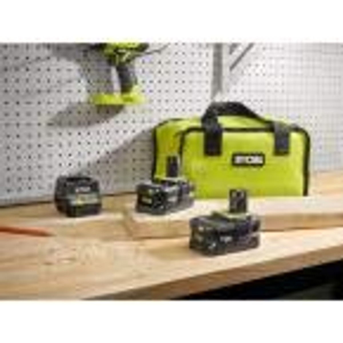 18-Volt ONE+ Lithium-Ion High Capacity 4.0 Ah Battery (2-Pack) Starter Kit with Charger and Bag P197