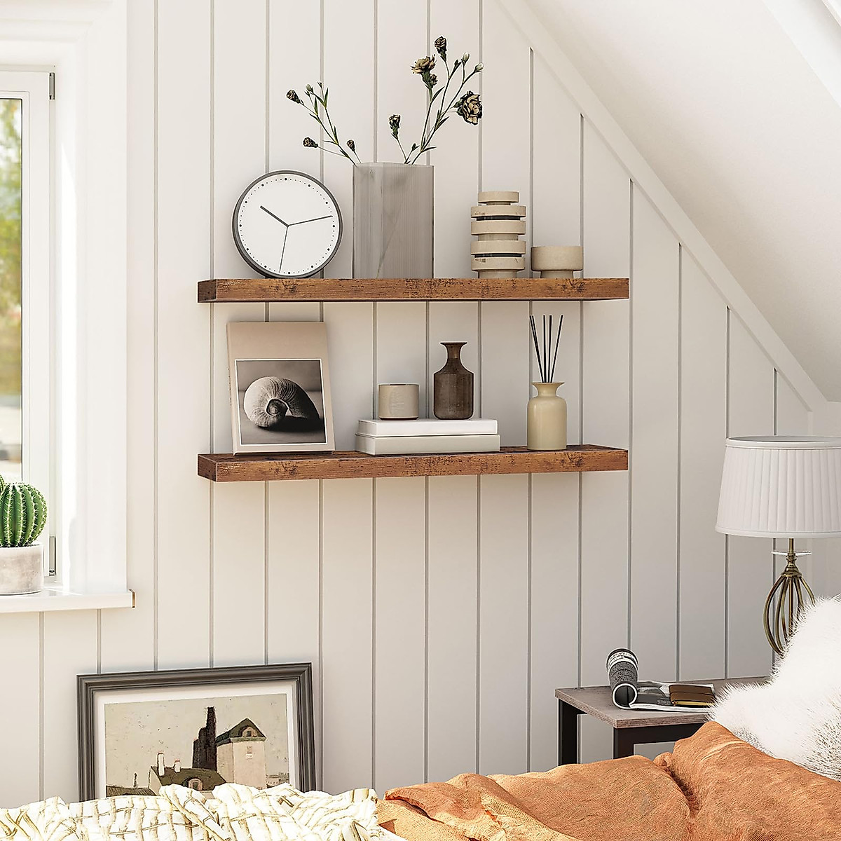 HOOBRO Floating Shelves, Wall Shelf Set of 2, 31.5 Inch Hanging Shelf with Invisible Brackets, for Wall Bathroom, Bedroom, Toilet, Kitchen, Office, Living Room Decor, Rustic Brown BF80BJP201