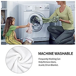 ONE TO PROMISE Softball Blanket, Softball Gifts for Girls, Best Girls Softball Gifts, Softball Blankets Gift for Girls, Soft Plush Softball Throw Blanket for Christmas Birthday 40" x 50"