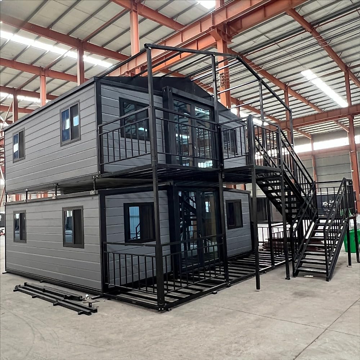 Double-storey quick build steel frame retractable container house