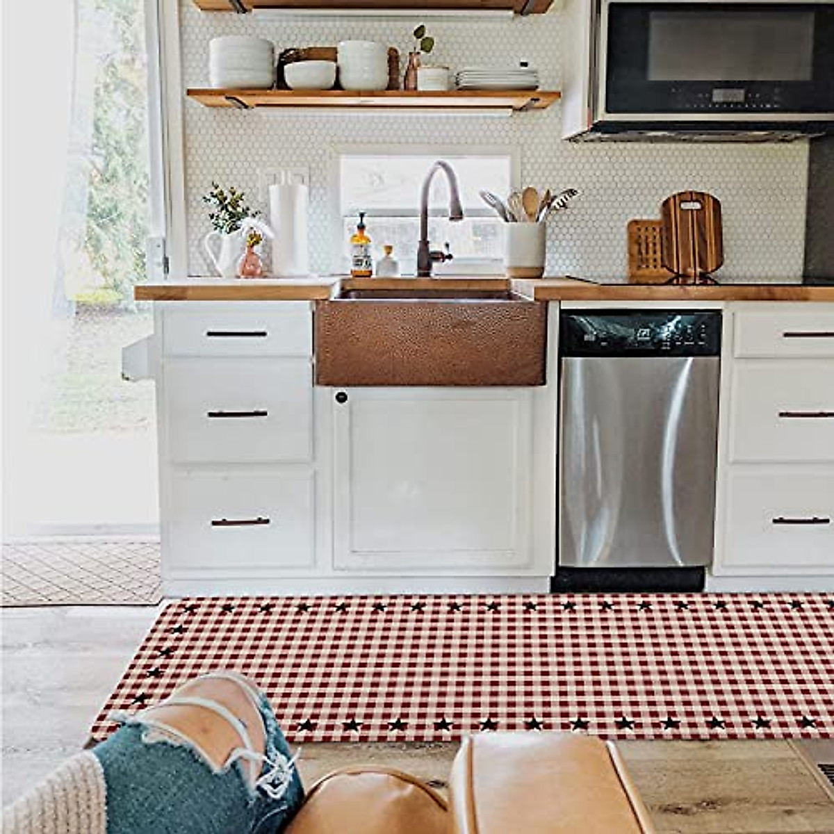 Libaoge Kitchen Mat Rug 1 PCS Country Star Berry Red Buffalo Plaid Runner Rug Anti-Fatigue Comfort Memory Foam Standing Mat Non-Slip Floor Door Mat for Bathroom Bedroom 16x47in