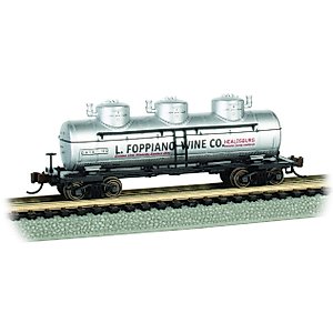 Bachmann Trains - 3-Dome Tank CAR - L.FOPPIANO Wine CO. #1112 - N Scale