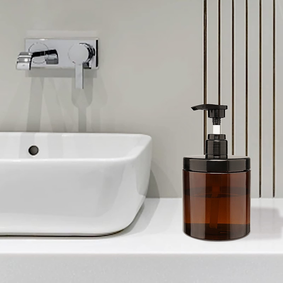 Hethyo Pump Bottle Dispenser 3 Pcs 600ml/20oz Refillable Plastic Pump Bottles Wide Mouth Jar Style BPA Free Empty Pump Bottles Bathroom Shower Containers for Lotion Shampoo Conditioner (Brown)