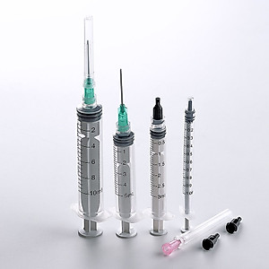 Syringe 13 Pack with needle- 30ml,10ml,5ml,3ml,1ml Syringes with Blunt Tip Needles and Storage Caps Great for Refilling and Measuring E-Liquids, E-cigs, E-juice, Wood Glue, Glues, Adhesives, Light Oil