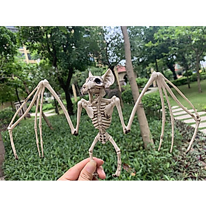 Aweilan Halloween Animal Skeleton,Horrible Bat Skeleton Simulation Bat Model Vivid Bat Bone for Yard Garden Lawn Patio Halloween Party Favors Decor, 2pcs