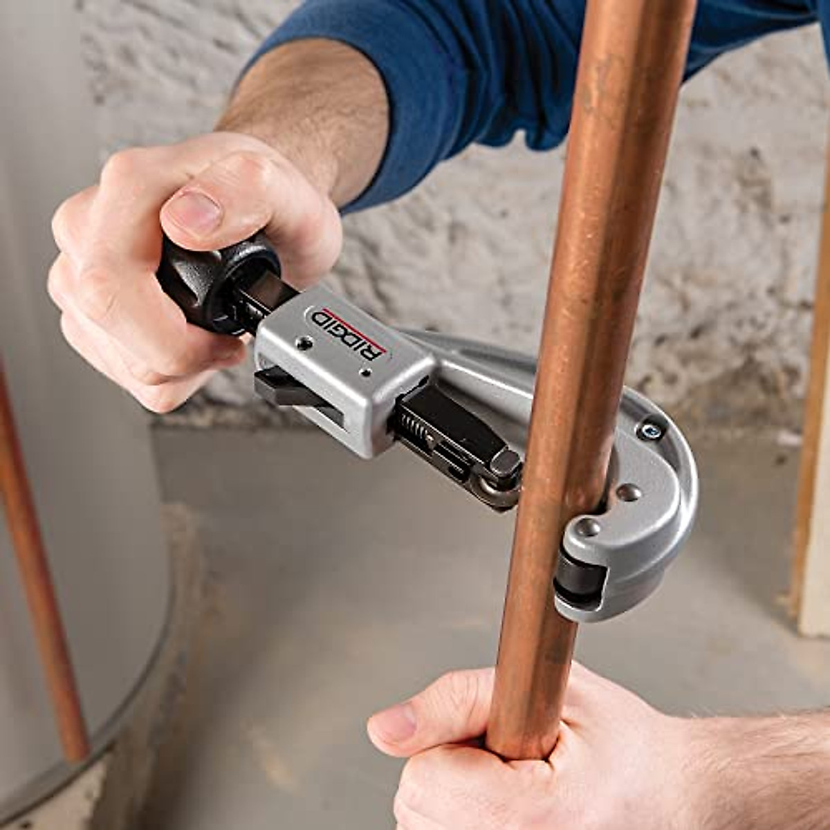 RIDGID 31632 Model 151 Quick-Acting Tubing Cutter with 1/4"-1-5/8" Cutting Capacity, Silver Black