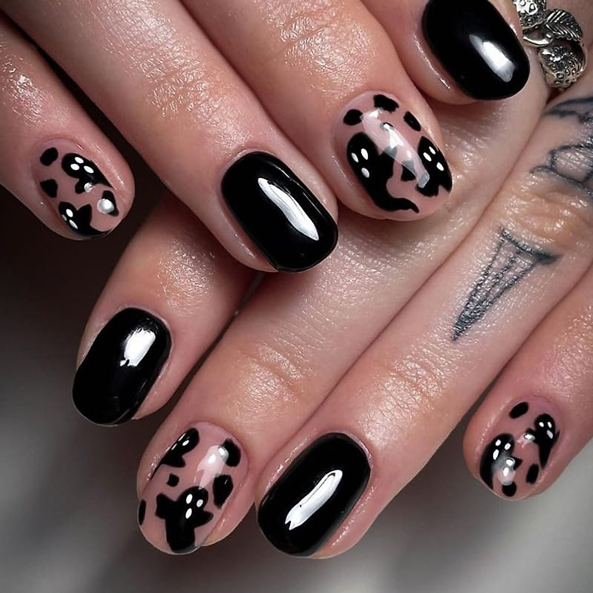 Halloween Press on Nails Square,Short Fake Nails with Ghost Black Pattern, Glue on nails for Women Girls, Includes Prep Pad, Mini File, Cuticle Stick, Glue, Jelly Glue and 24 False Nails