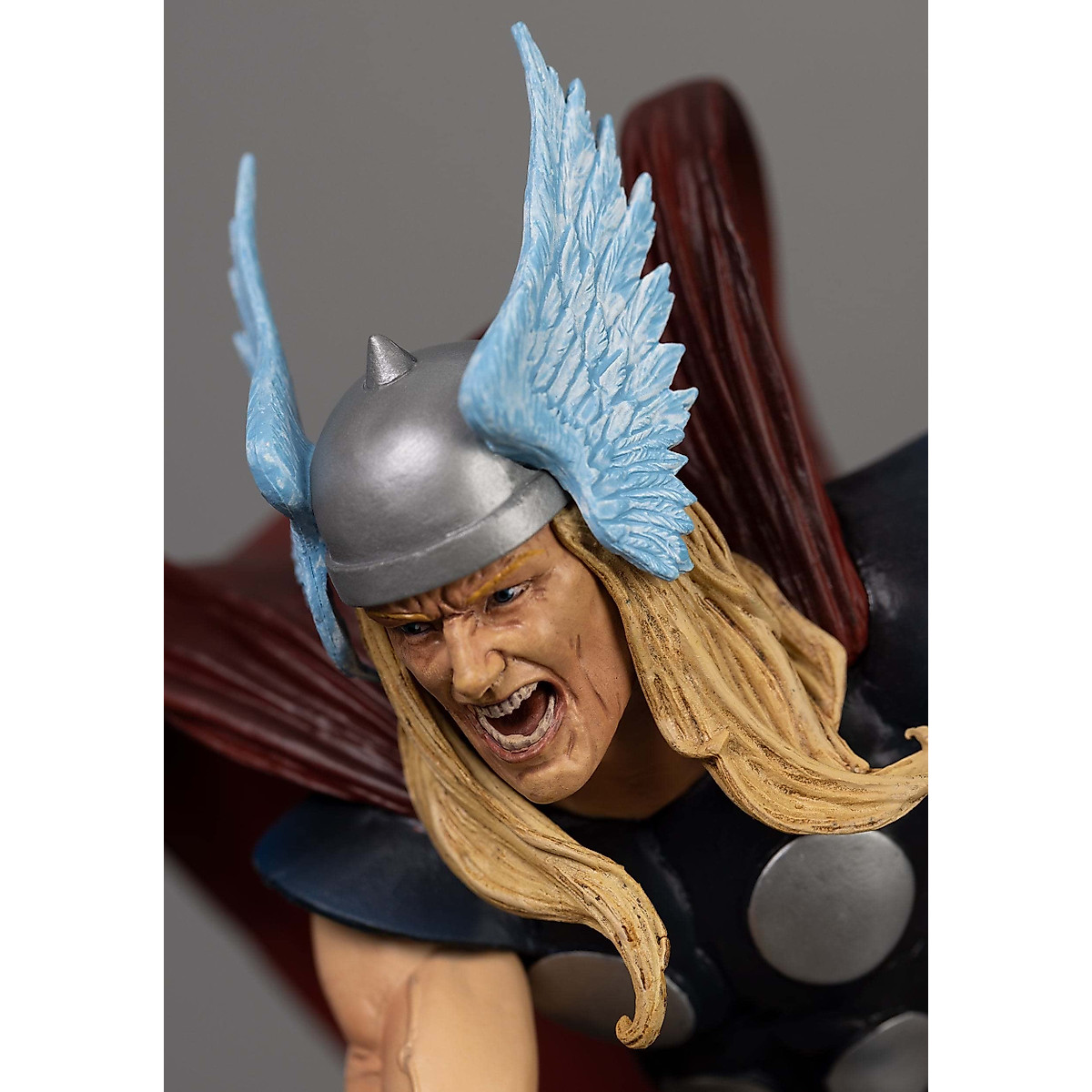 Diamond Select Toys Marvel Gallery Thor PVC Statue, Multicolor, 9 inches