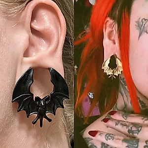 DOEARKO 2PCS Ear Gauges Cool Bat Saddle Ear Plugs Tunnels 316 Stainless Steel Hypoallergenic Earrings Gauges for Ears Expander Body Piercing Jewelry (19mm(3/4"), Silver)