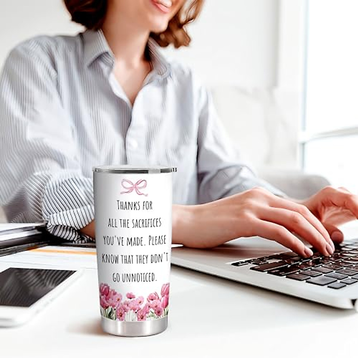 WIPI Happy Mothers Day Gifts for Grandma Cup Tumbler, Gifts for Grandma Birthday Valentine Christmas and Holiday, Christian Tumblers for Women Mom Wife and Loved Ones, Mom Coffee Tumbler 20 Oz