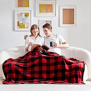 Touchat Fleece Throw Blankets, Buffalo Plaid Throw Blanket for Couch Sofa Bed, Soft Warm Fuzzy Cozy Plush Checkered christmas blanket, Lightweight Farmhouse Decor 50" x 60" (Red & Black)