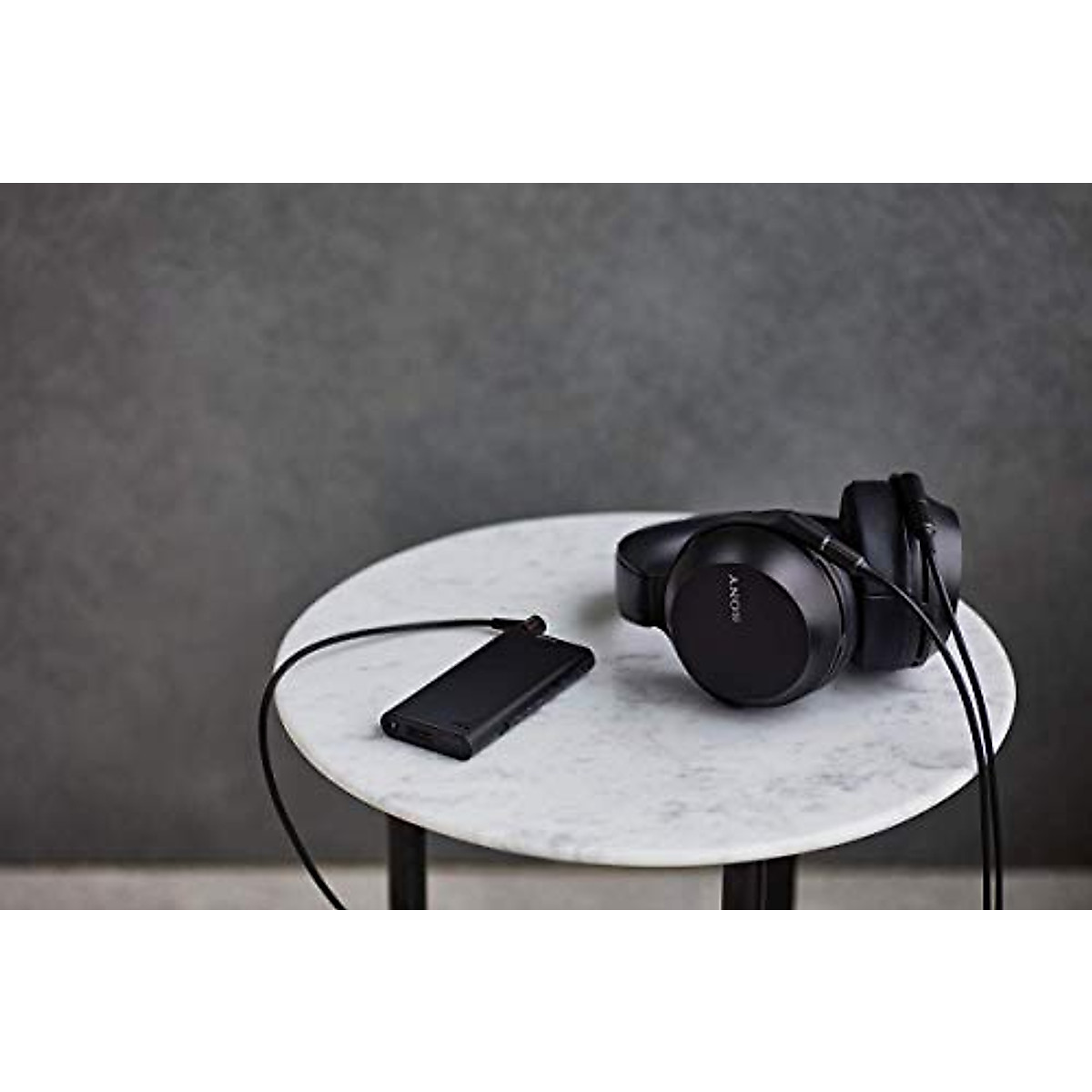 Sony MDR-Z7M2 Hi-Res Stereo Overhead Headphones (International Version/Seller Warranty)