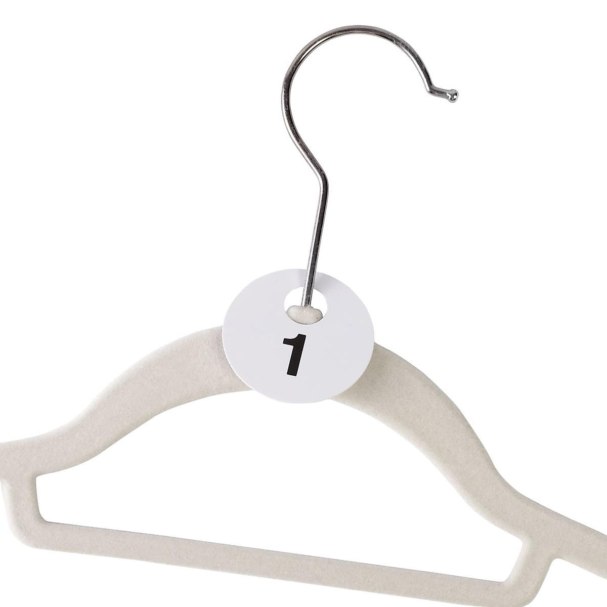 Juvale 2 Sets of Round Numbered Tags 1-300, Double-Sided Plastic Coat Check Tickets (1.7 in, 600 Pieces Total)