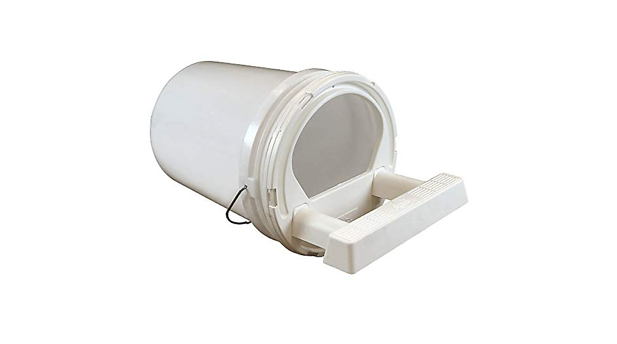 Happy Hen Treats Nest Box Kit - Easy & Durable