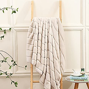 LuxenrelaX Striped Luxury Soft Faux Fur Blanket Throw Blanket for Bed, Beige Furry Fluffy Throw Blankets for Couch, Sofa, Anti-Shedding Blanket- (50" x 60", Beige)
